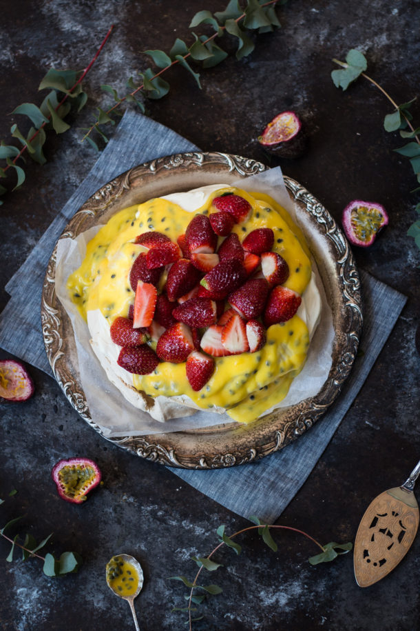 PAVLOVA WITH PASSIONFRUIT CURD AND STRAWBERRIES RECIPE - Helen ...