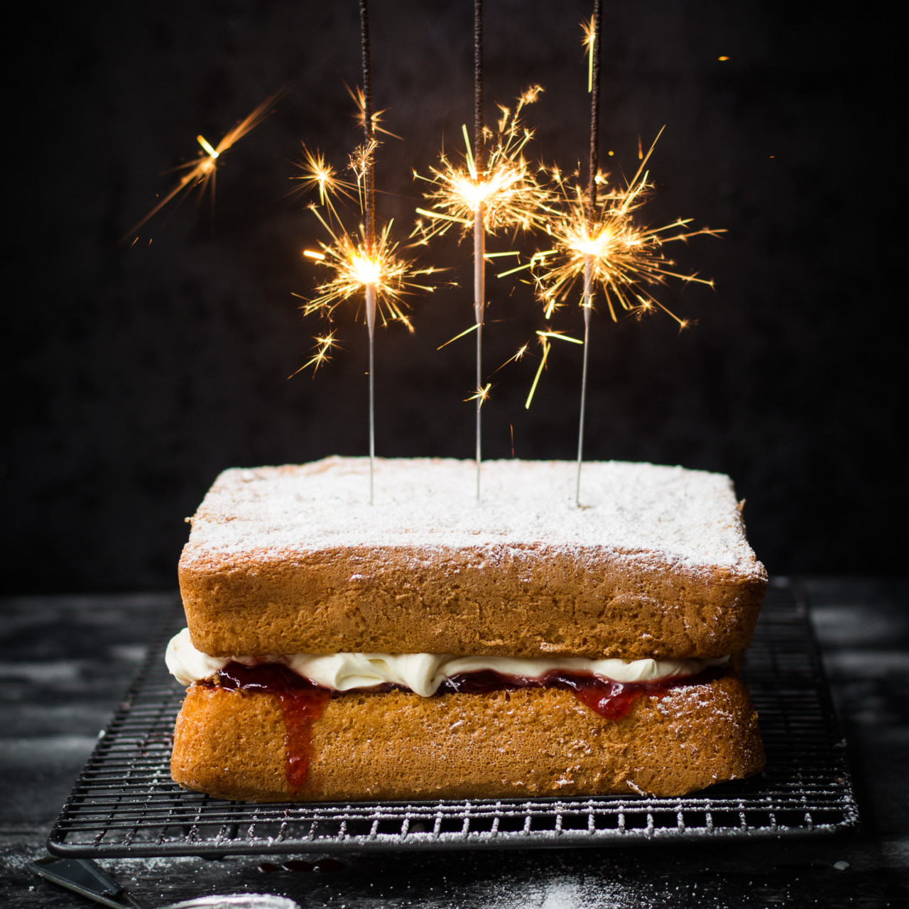 Victoria Sponge, Flourless Chocolate Cake & Gluten Free Cupcake Recipes